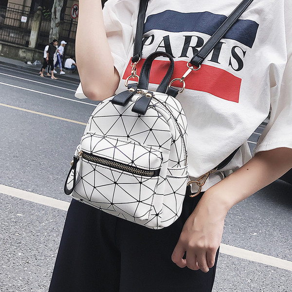 Badu Bg Стилна малка дамска раница в три цвята Badu Bg